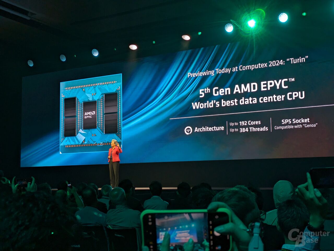 5th Gen AMD Epyc: Turin bringt 192 Kerne im neuen CCD-Layout in den ...