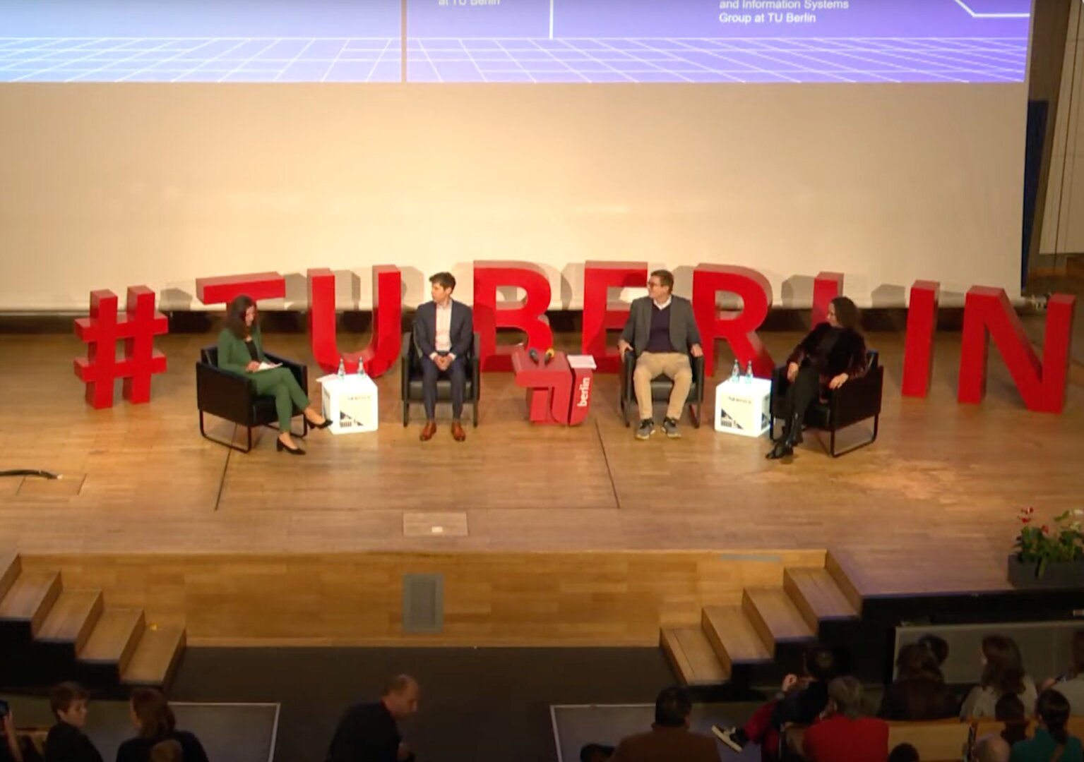 OpenAI-CEO: Darüber hat Sam Altman an der TU Berlin gesprochen ...