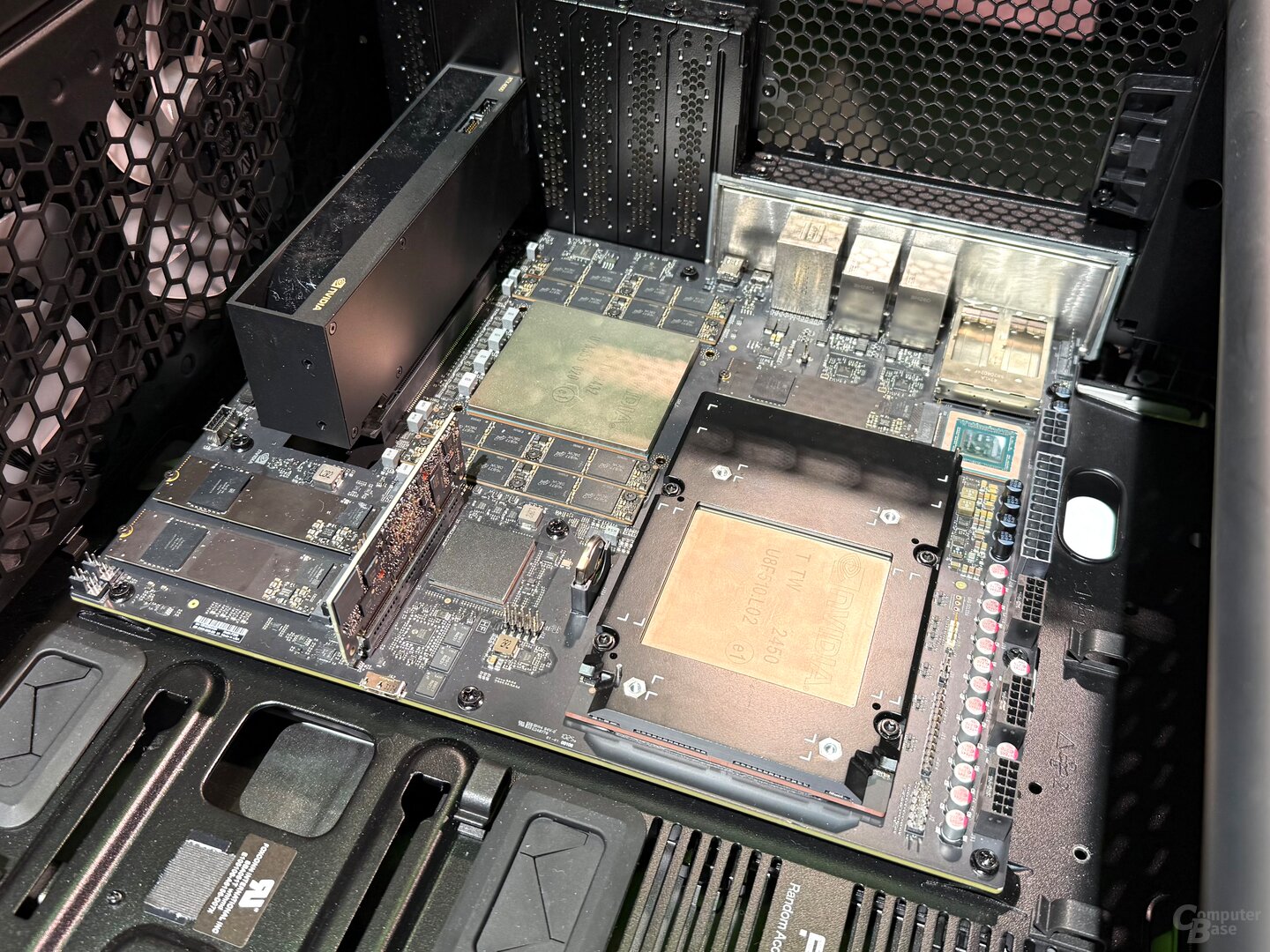 Nvidia GB10 und GB300: Acer, Gigabyte und MSI bringen eigene DGX Spark ...