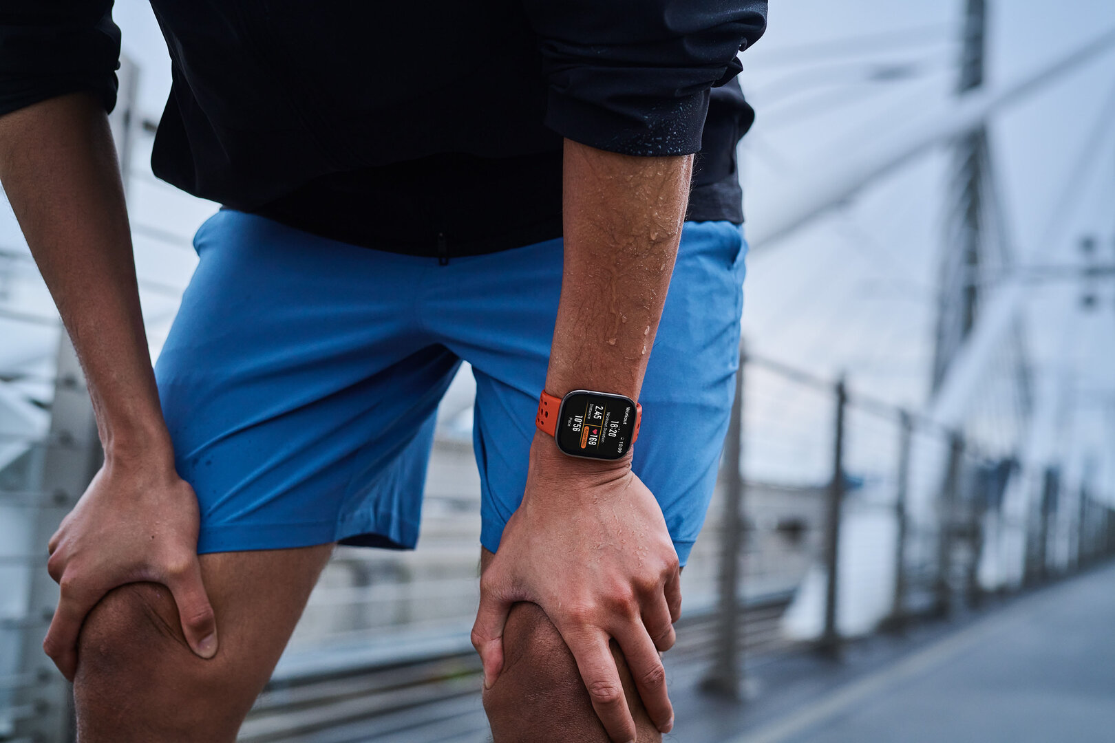 Amazfit Bip 6: 80-Euro-Smartwatch mit AMOLED-Display soll 14 Tage laufen - ComputerBase