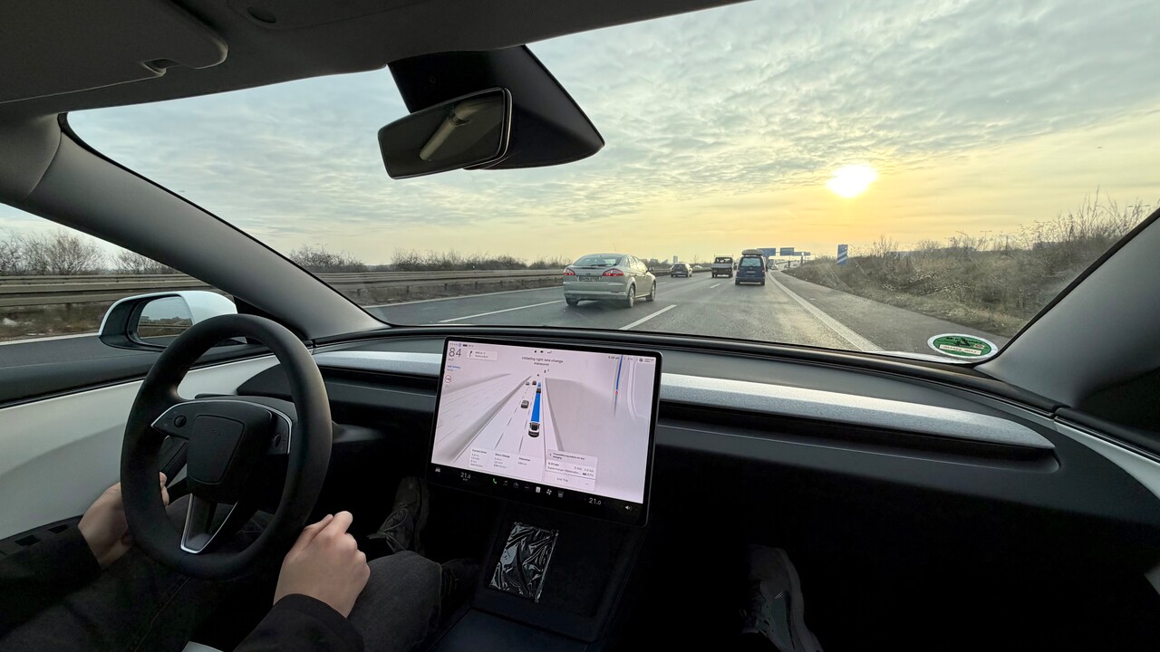 Full Self-Driving (Supervised): Tesla habe Behörden mit aufgebauschten ...