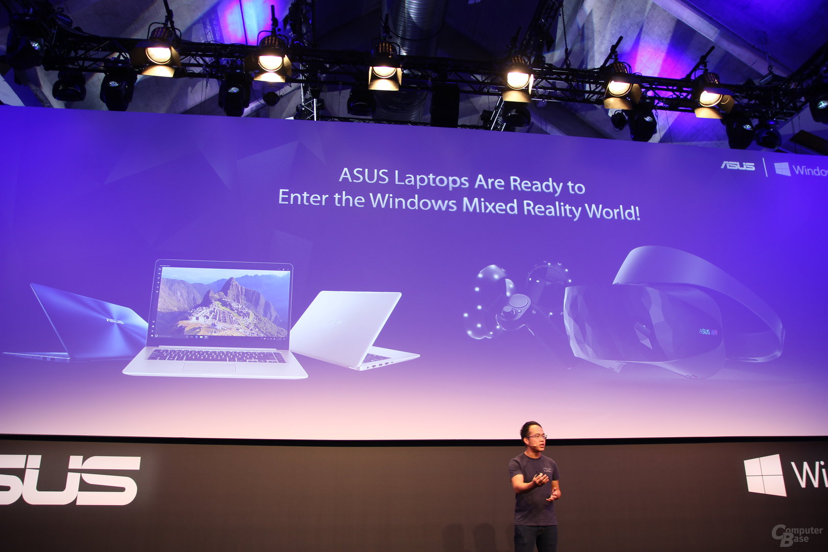 Windows Mixed Reality: Asus' VR-Headset wiegt unter 400 Gramm ...
